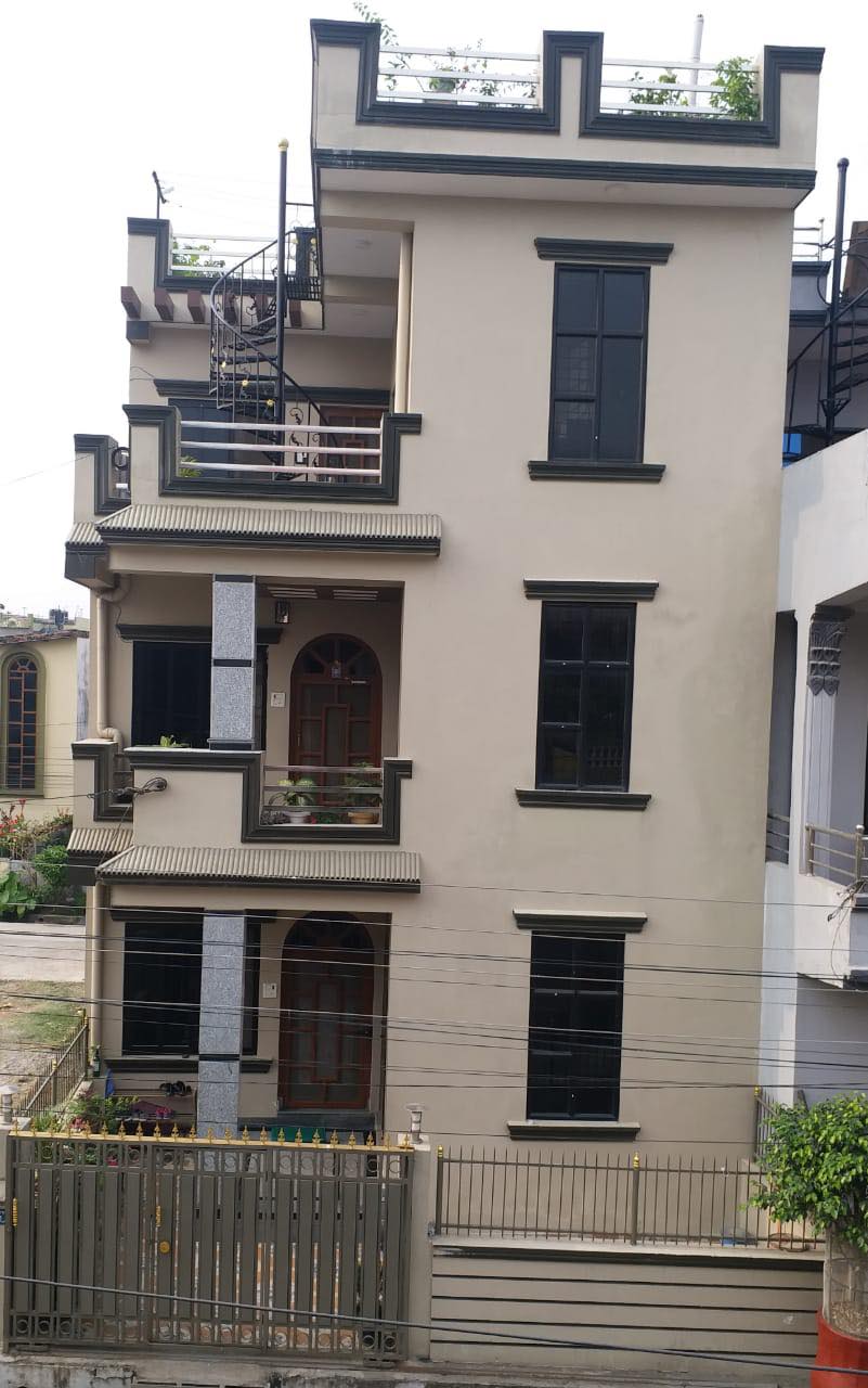 Attractive House on Sale at Butwal Devinagar