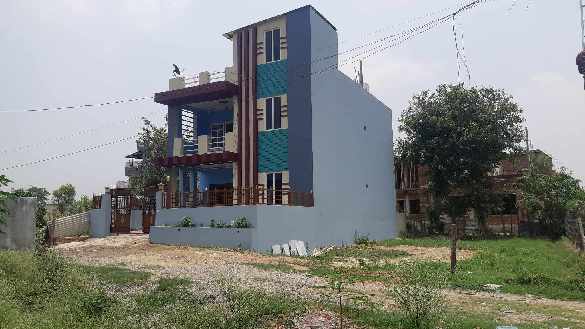 House sale at janakinagar supadeurali path